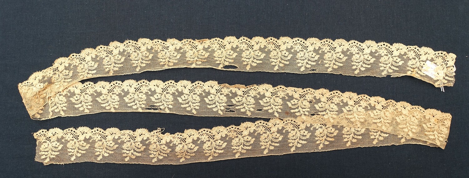 10 Sept. 2025: Bobbin lace making, 1